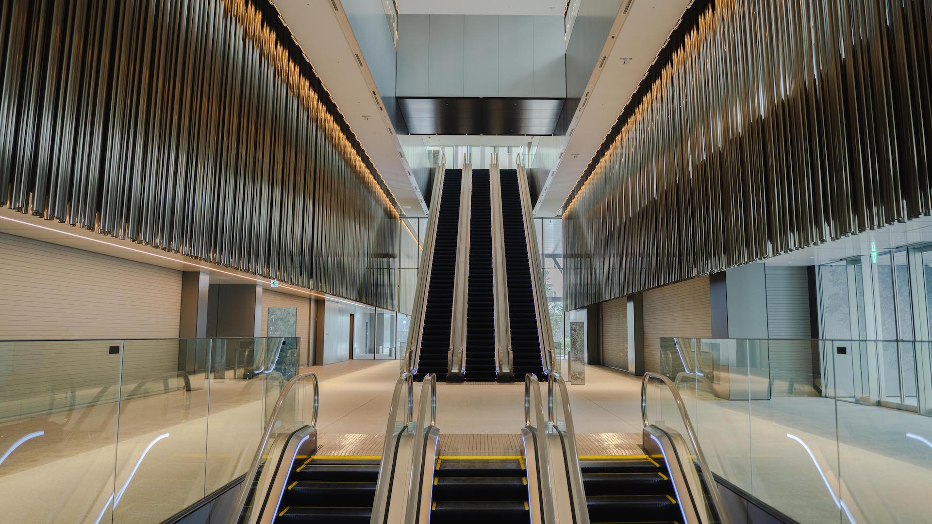 ABOUT | InnoCom Square